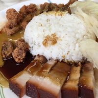 Tiong Bahru Hainanese Chicken Rice & Curry Rice