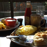 The Cafe @ Williams Hardware - 19 tips from 412 visitors