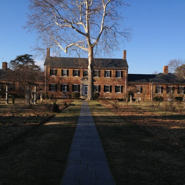 Chatham Manor - History Museum