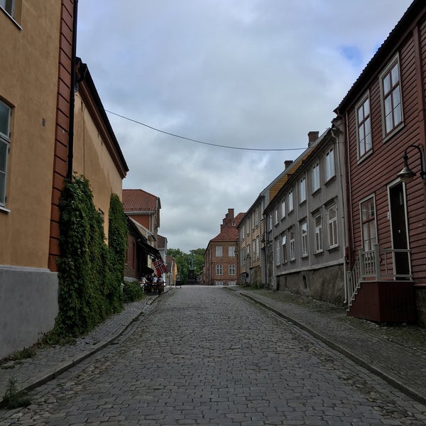 Gamlebyen - Neighborhood