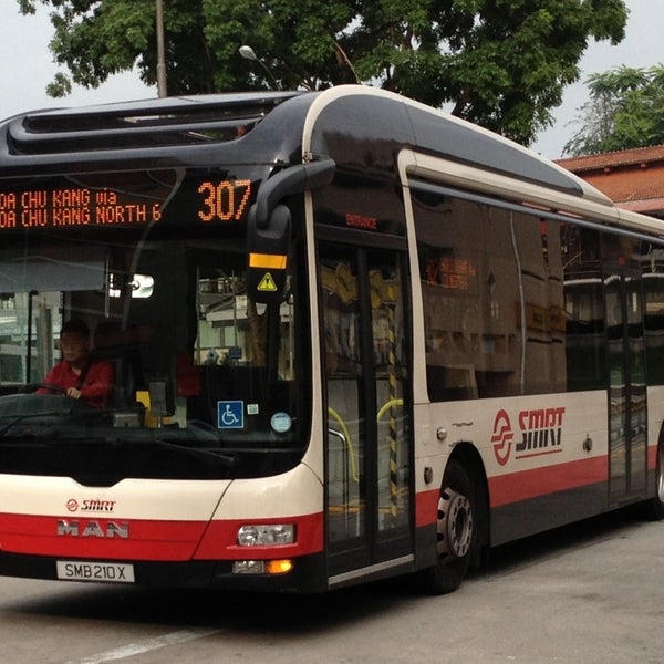 SMRT Buses: Bus 307