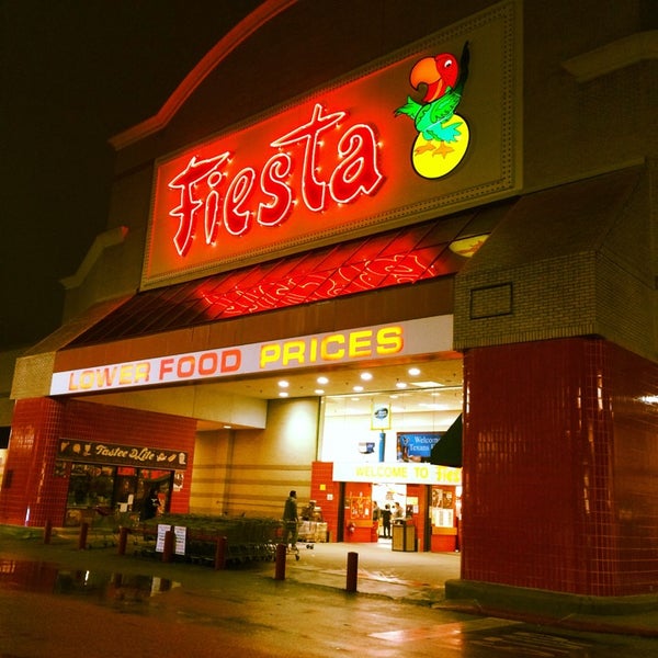 Photos at Fiesta Mart - Grocery Store in South Main
