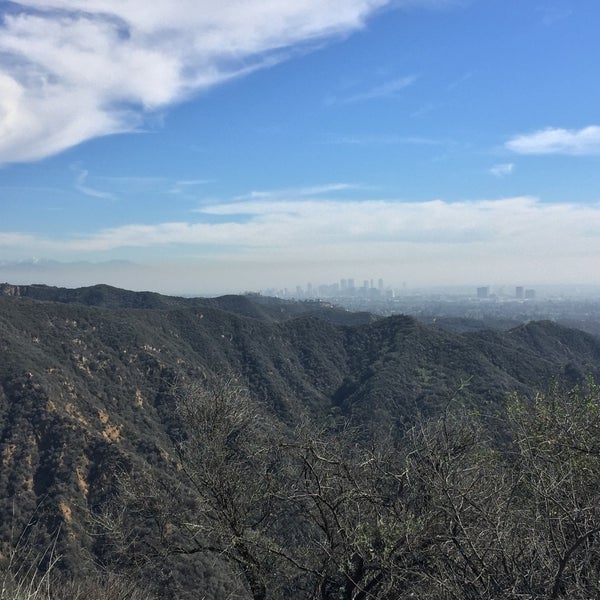 Temescal Ridge Trail - Trail in Pacific Palisades