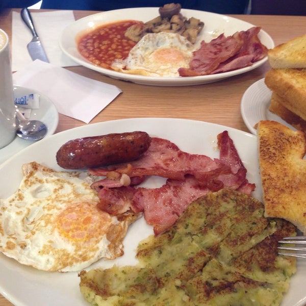 Scrumpchino's - Breakfast Spot in Croydon