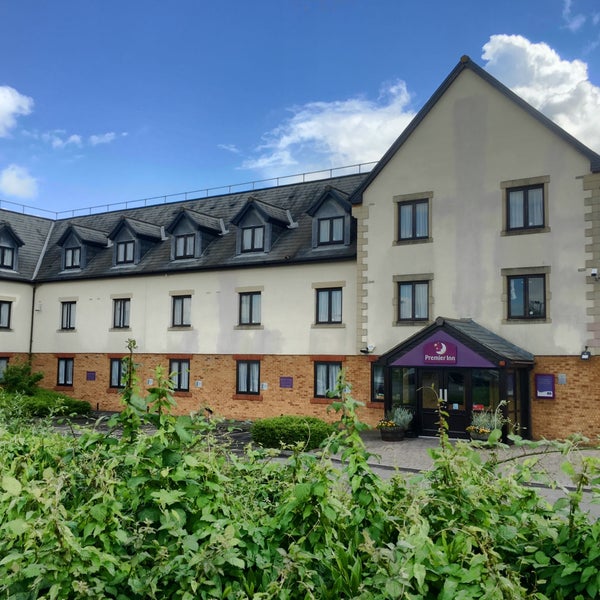 Premier Inn Gloucester Barnwood - Hotel
