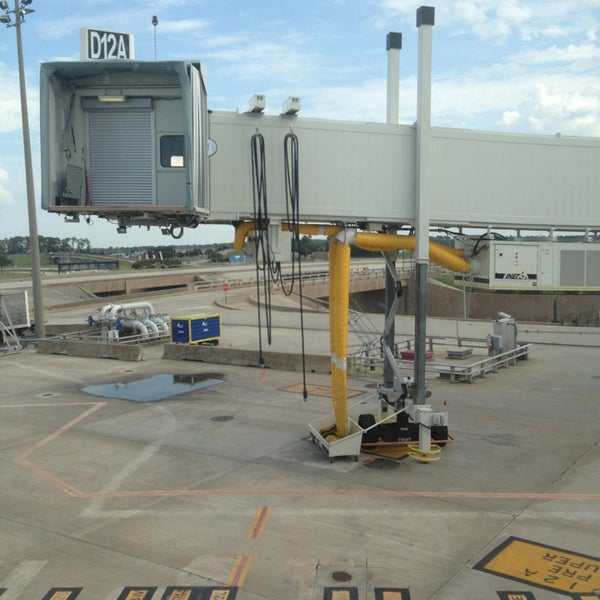 Gate D12 - Airport Gate in George Bush Intercontinental Airport