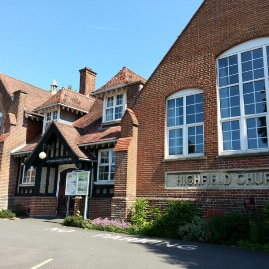 Highfield Church - Highfield - Southampton, Hampshire