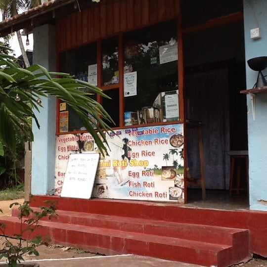 Dewmini Roti Shop - 75 tips from 448 visitors