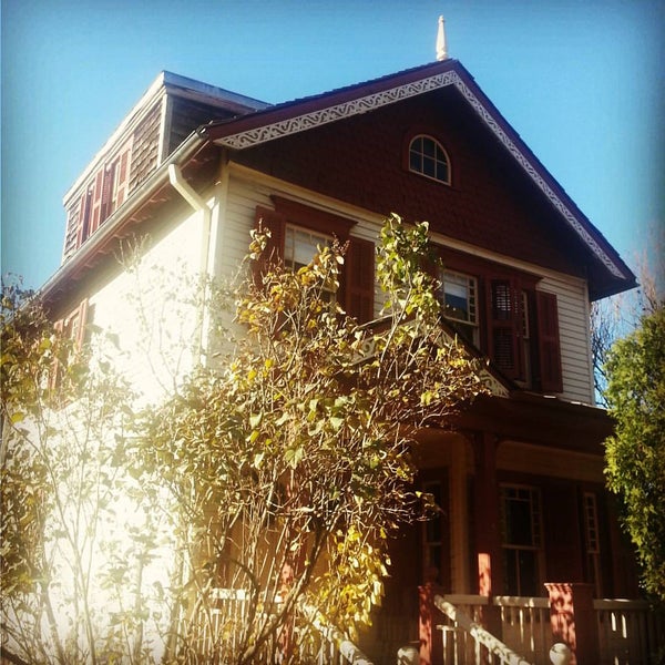 Lewis H. Latimer House Museum - Flushing - Flushing, NY