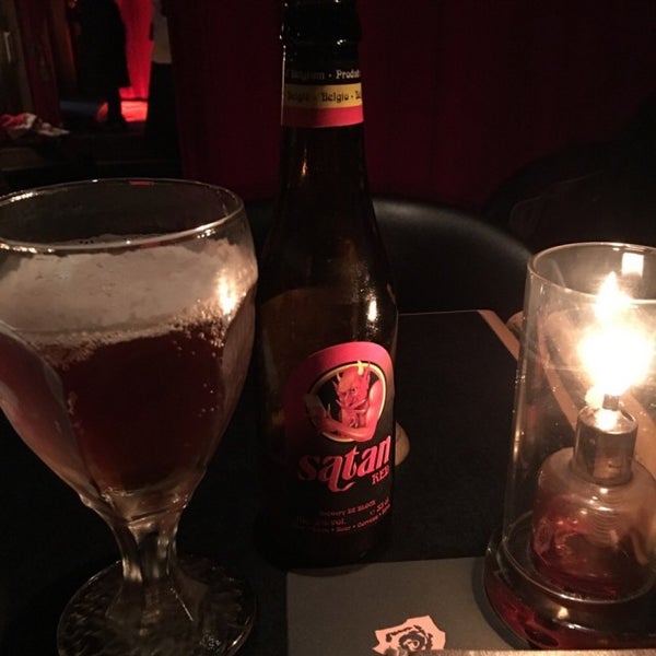 Vampire Cafe - French Restaurant in 銀座