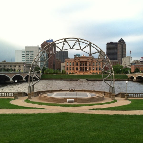 Simon Estes Amphitheater - East Village - Des Moines, IA