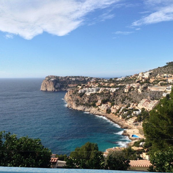 Cala Llamp - Beach in Port d'Andratx