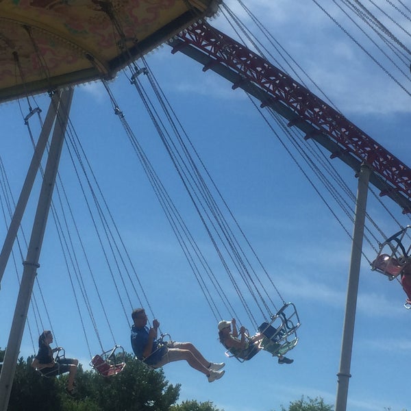 Wave Swinger - Cedar Point
