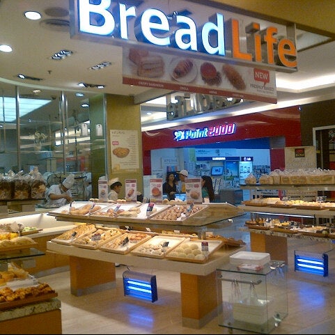 BreadLife - Bakery in Pasar Minggu