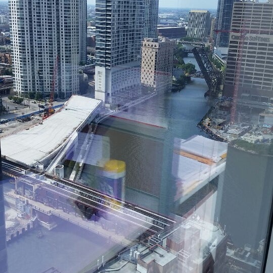 Ernst & Young - The Loop - 155 N Wacker Dr