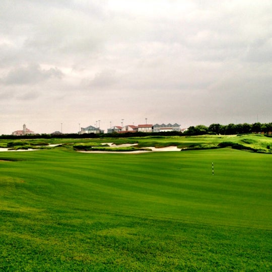Shanghai Links Golf & Country Club - Golf Course in Shanghai