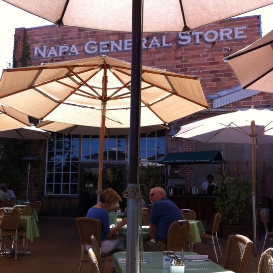 Napa General Store Restaurant - Central Napa - 20 tips