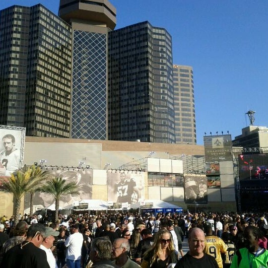 Champions Square - Central Business District - New Orleans, LA
