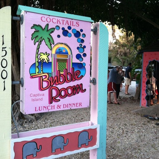 The Bubble Room - 77 tips from 2620 visitors
