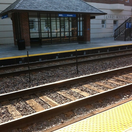 Metra - Winnetka - Winnetka, IL