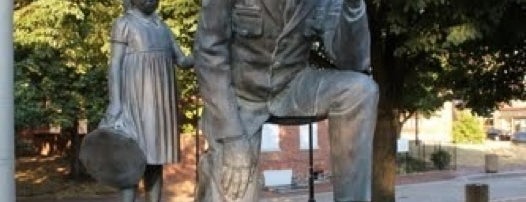 Historical Monuments, Statues, and Parks