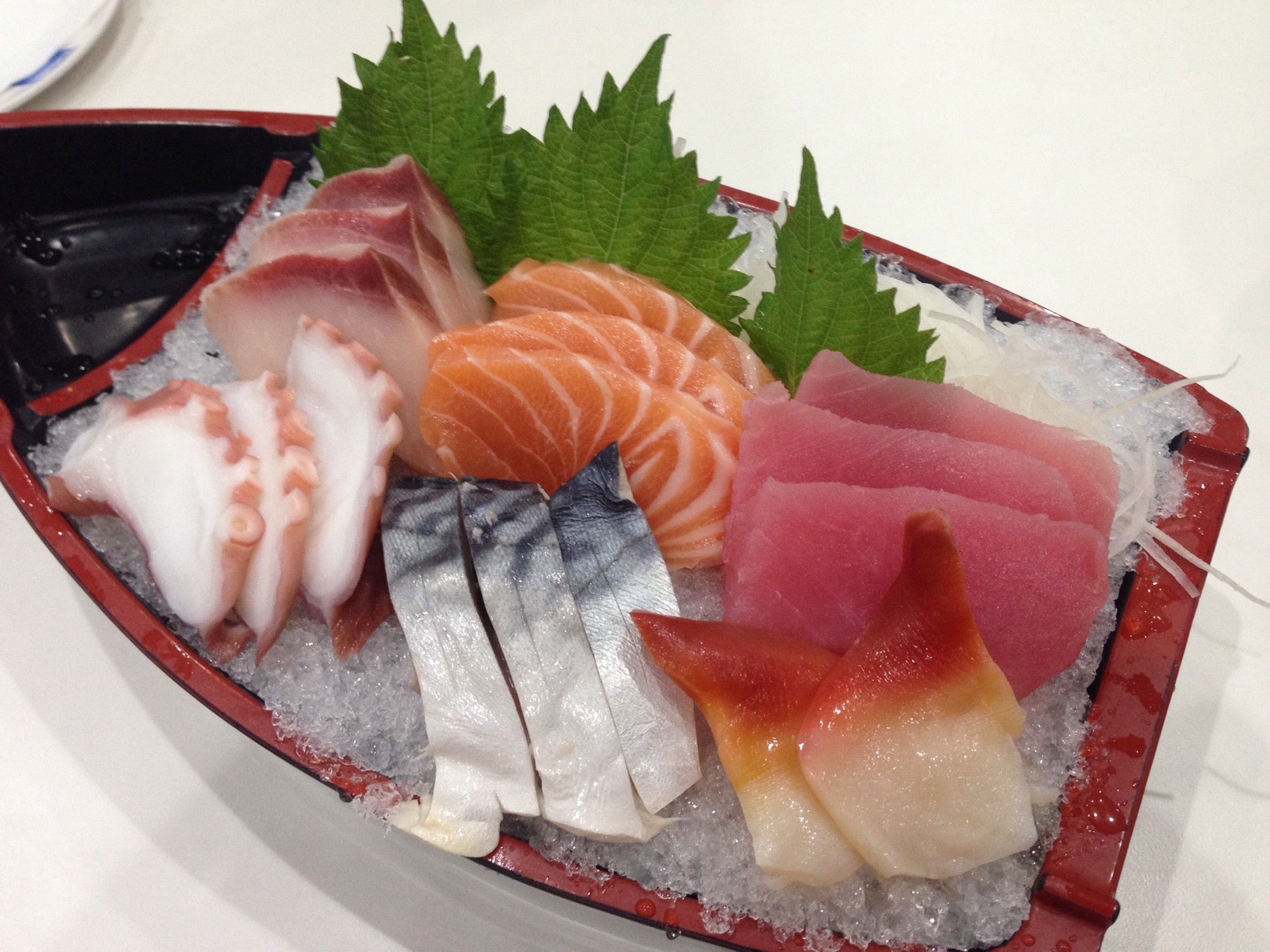 รูปภาพร้าน Kobune Japanese Restaurant (โคบูเนะ) ใน ดินแดง กรุงเทพและ ...