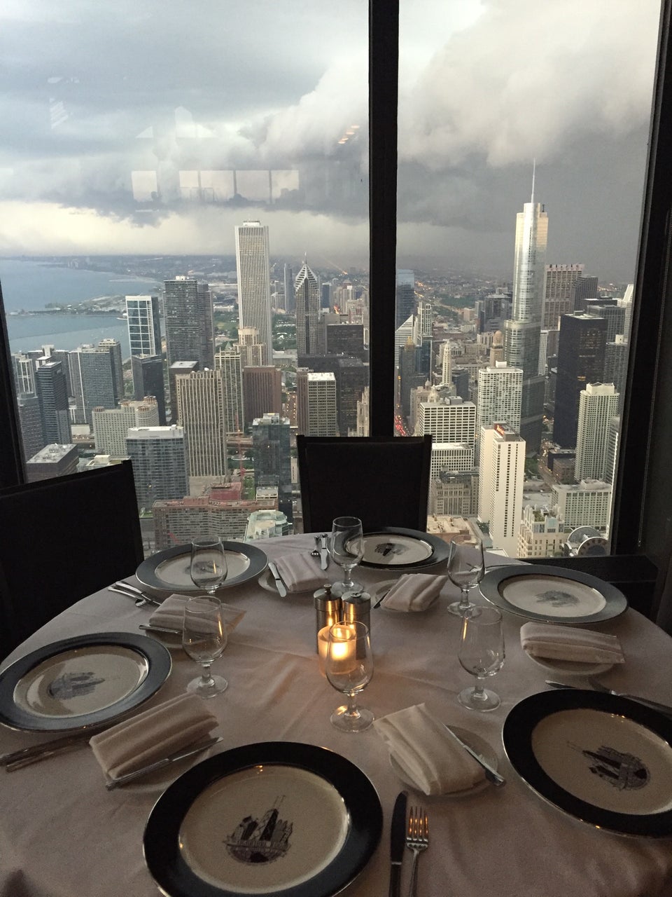 The Signature Room at the 95th Photos - GayCities Chicago